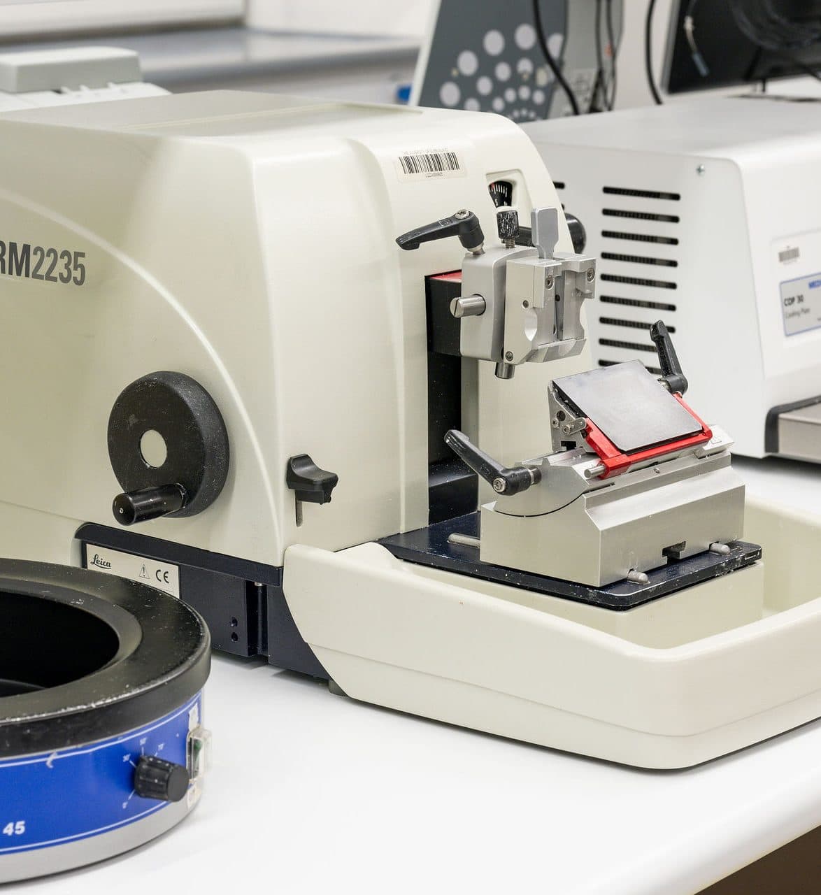 Microtomes - Translational Research Institute